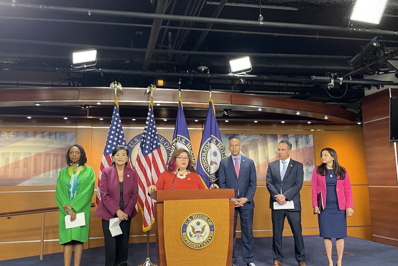 US Citizenship Act Anchored In Values, Says Democratic Leader Jeffries ...